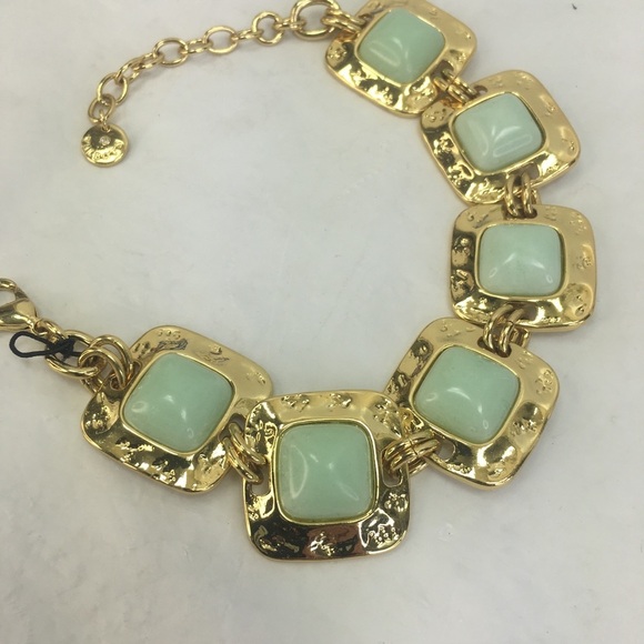 Talbots | Jewelry | Talbots Hammer Gold Tone Green Bead Bracelet | Poshmark
